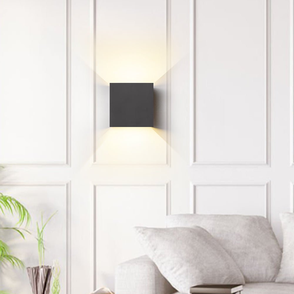 Moderne kleine Würfel LED Mini Wandleuchte | Minimalistische ...